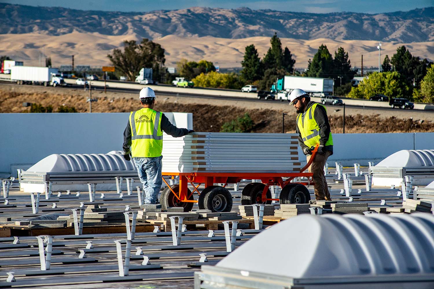 Rooftop Solar: Best Practices to Protect Commercial Roofs and Warranties